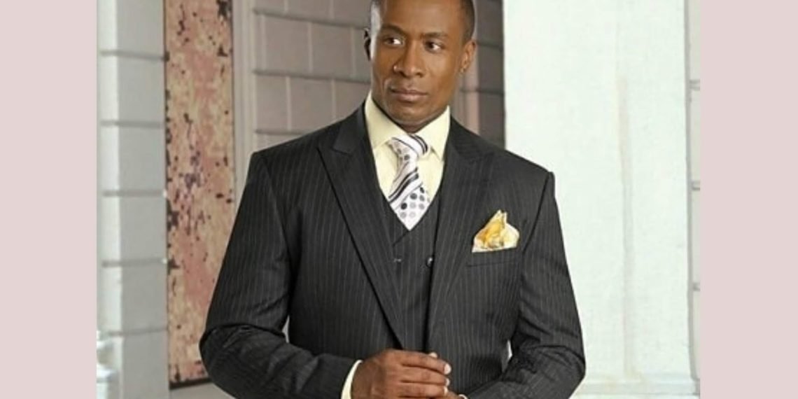 Sean Blakemore- Bio, Net worth, Movies, Wife, 10 Unknown Facts